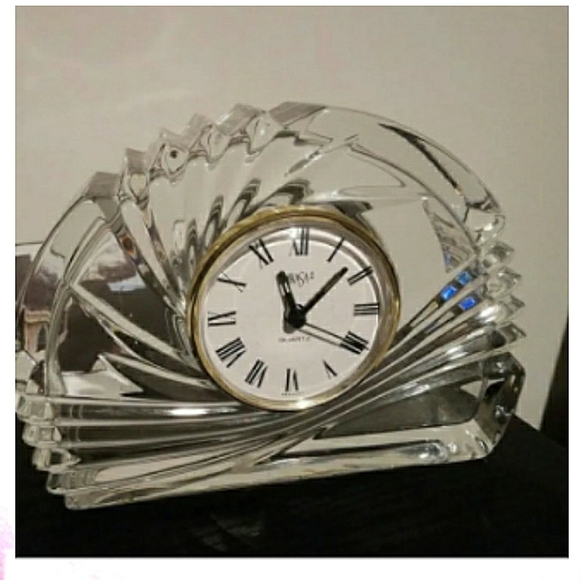 Mikasa | Accents | Mikasa Germany Seasons Holly Crystal Mantle Clock ...
